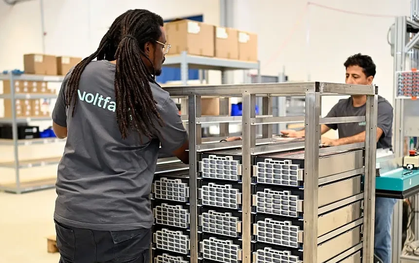 Germany's battery production hits record as China reliance deepens