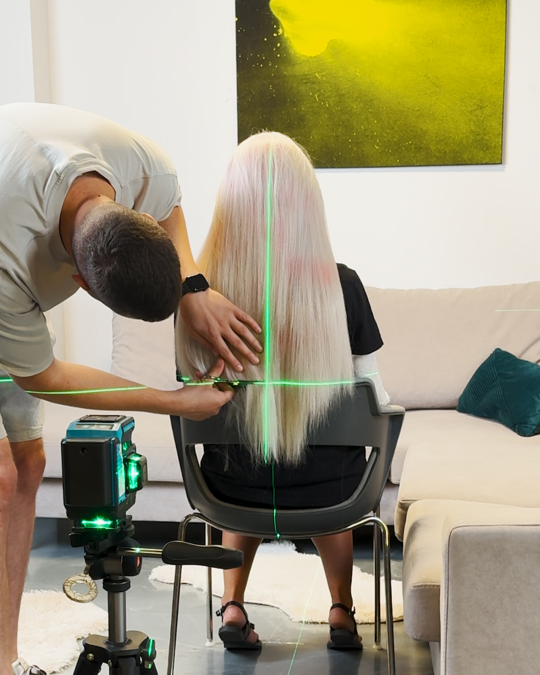 Haz que tu esposo corte tu cabello a la perfección 🤣