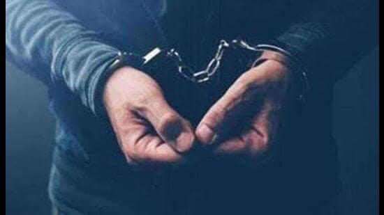 Mohali: Police arrest four for allegedly plotting robberies in Zirakpur ...