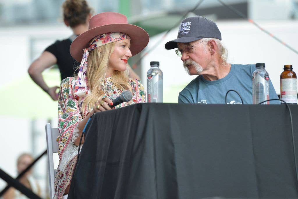 Jewel reveals the heartbreaking moment that changed her life: 'I'm ...