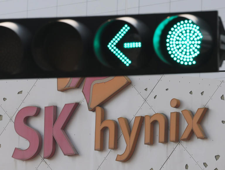 SK Hynix abolishes academic restrictions in recruitment