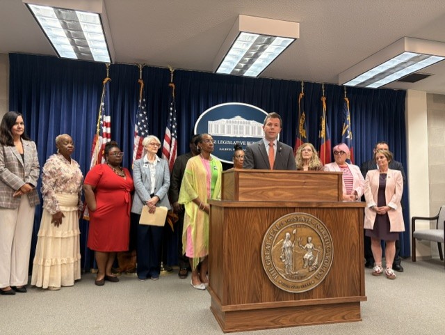Election overhaul bill advances in NC House committee amid debate over ...