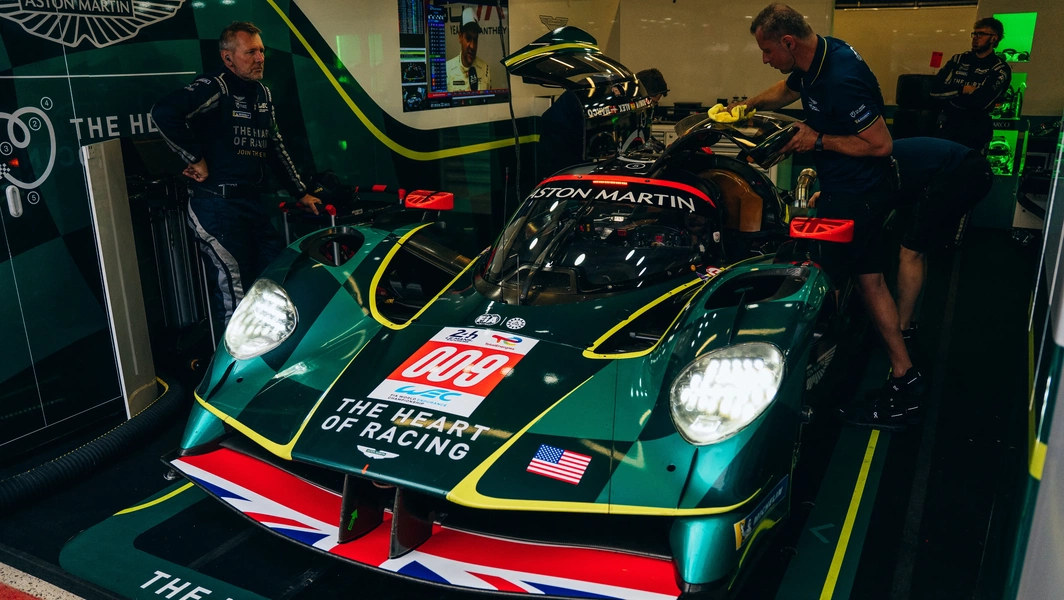 Aston Martin Valkyrie: Engineering, ownership, and rarity