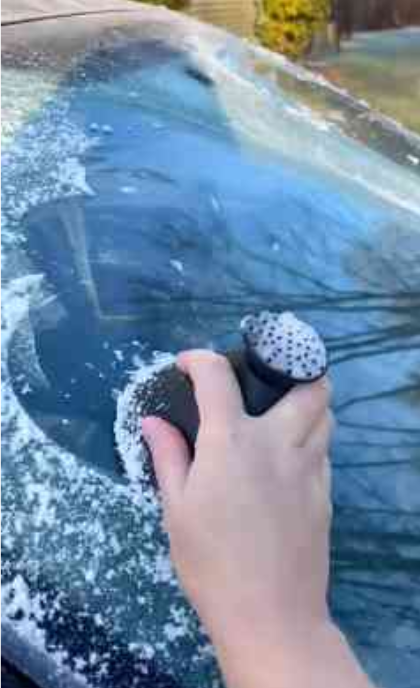 This ASMR cleaning tool is surprisingly satisfying
