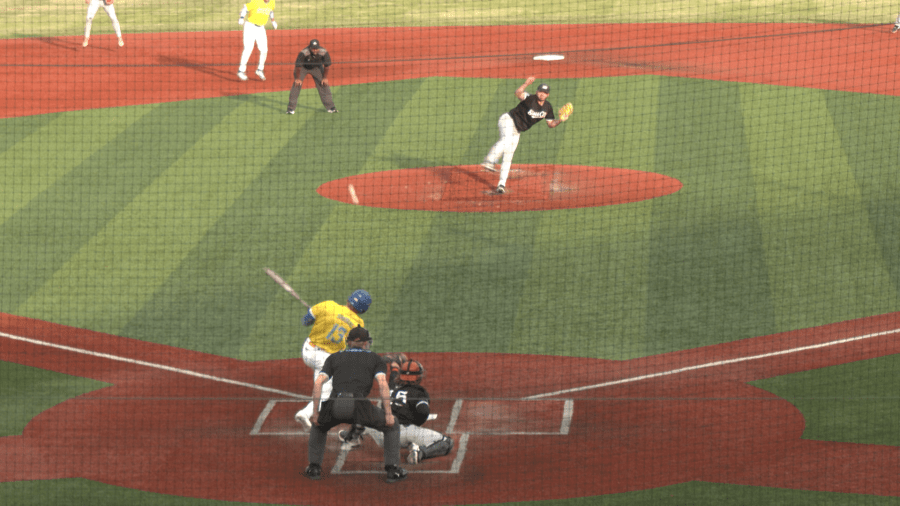 Birds, bats come alive in 11-3 win over Sioux City