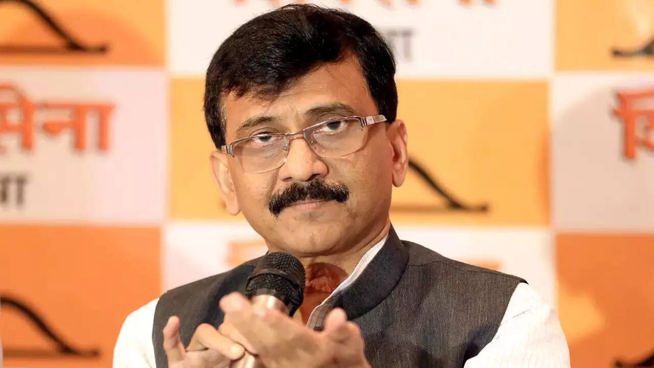 Shiv Sena (UBT) split buzz: Mahua Moitra’s 'honey-plus-money' jibe ...