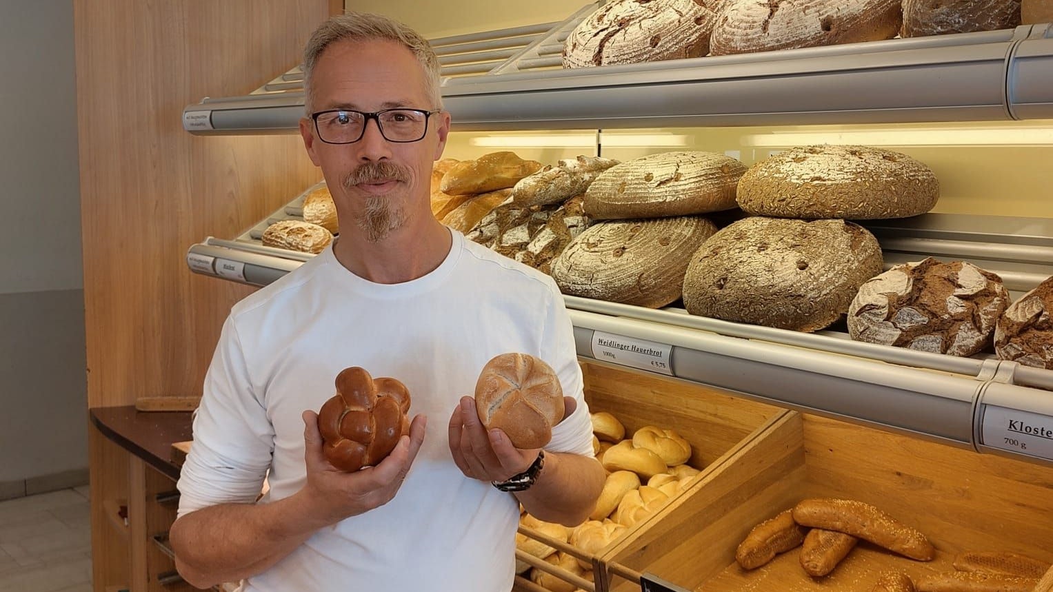 Satt wegen Steuer: Bäcker muss 5.000-€-Kassa kaufen