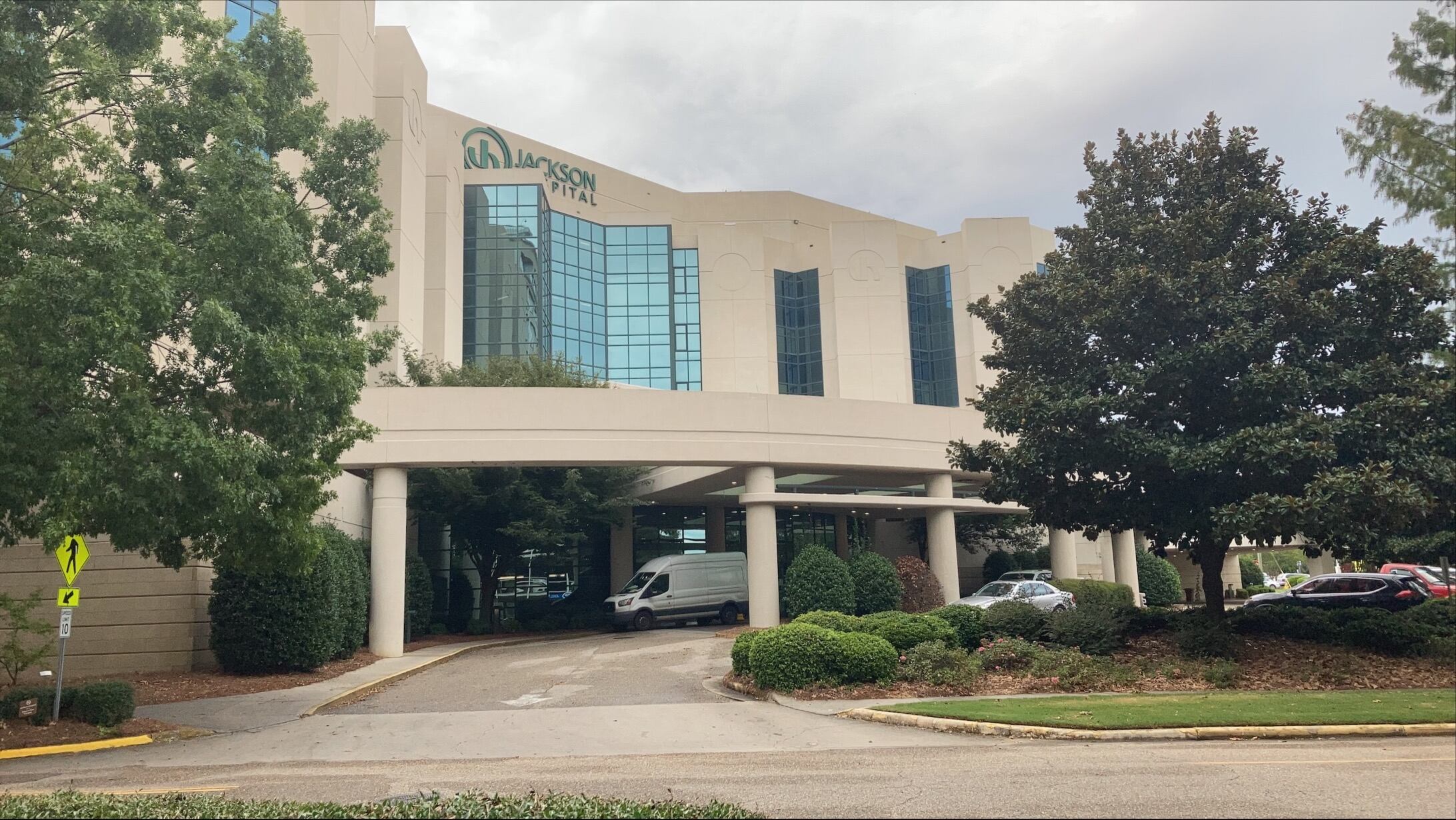 Judge to rule in Jackson Hospital, Blue Cross Blue Shield of Alabama ...