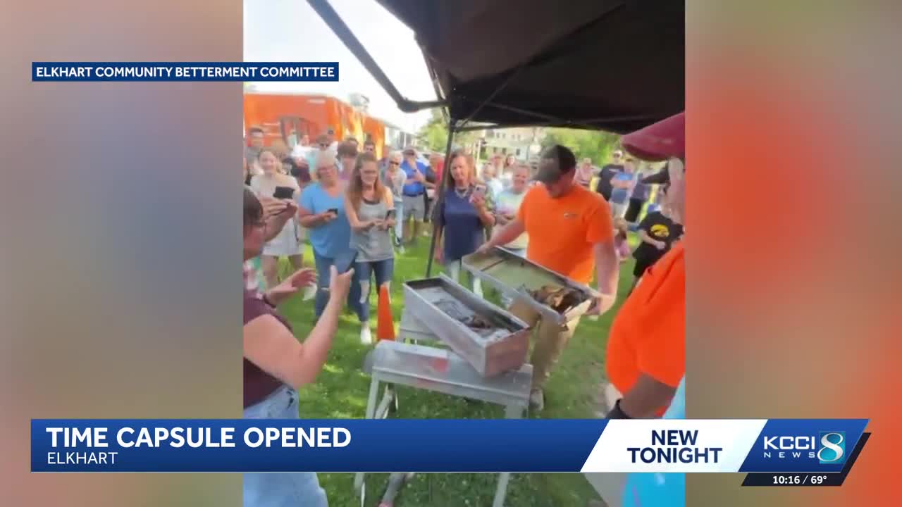 Elkhart opens 50-year-old time capsule at community center