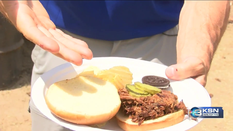 Mouthwatering ox roast draws hundreds to Herndon every five years