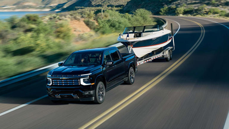 2027 Chevrolet Silverado 1500 revealed with new V8 engines