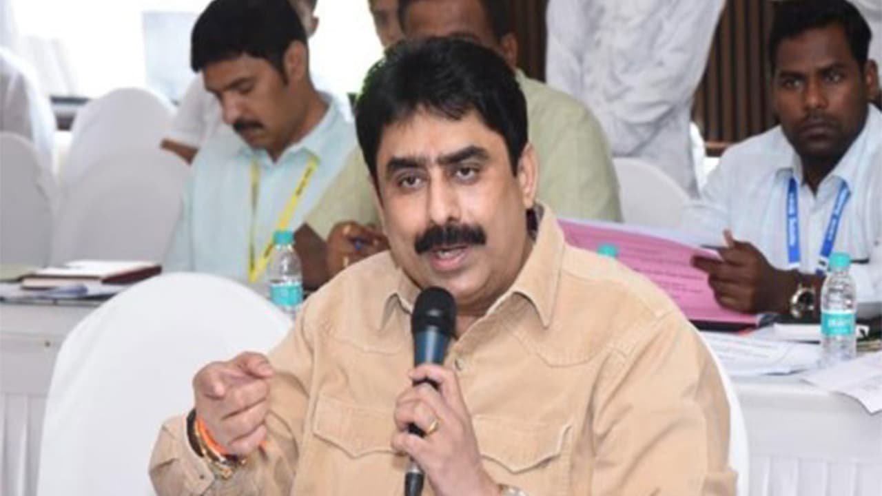 Sanjay Dina Patil denies rebel claims, asserts loyalty to Shiv Sena