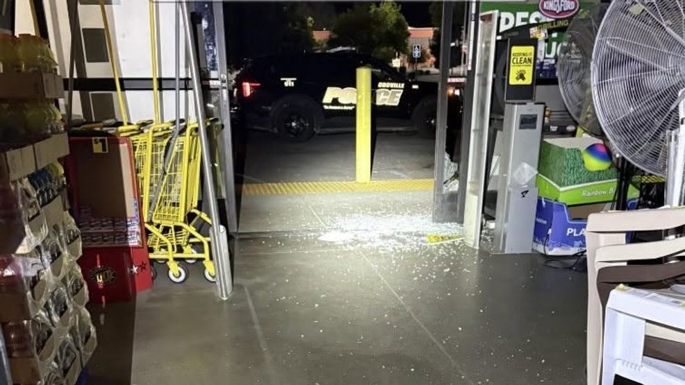 Oroville man arrested after rock thrown through business door