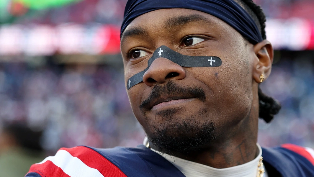 Stefon Diggs eyes Commanders move after Patriots exit