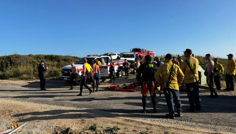 2 college students killed after being swept into ocean amid powerful ...