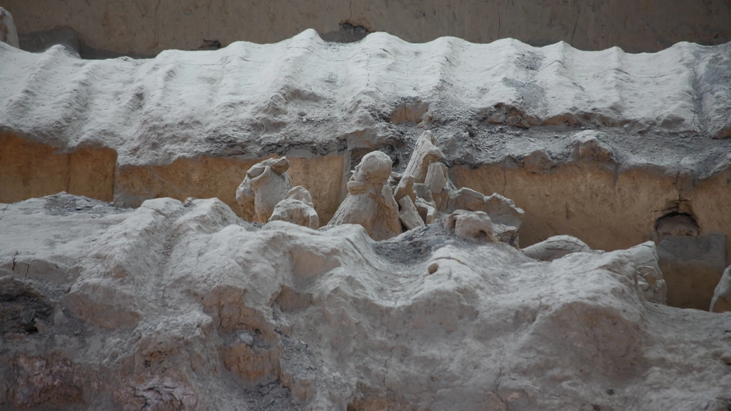 Why Qin Shi Huang’s tomb remains unopened