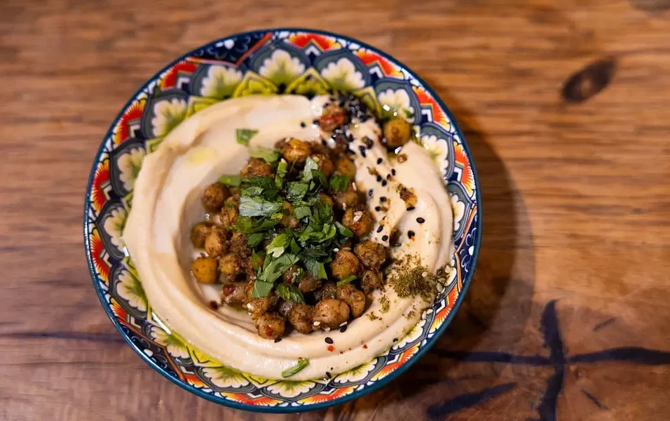 Hummus hacks for creamy, dreamy snacking