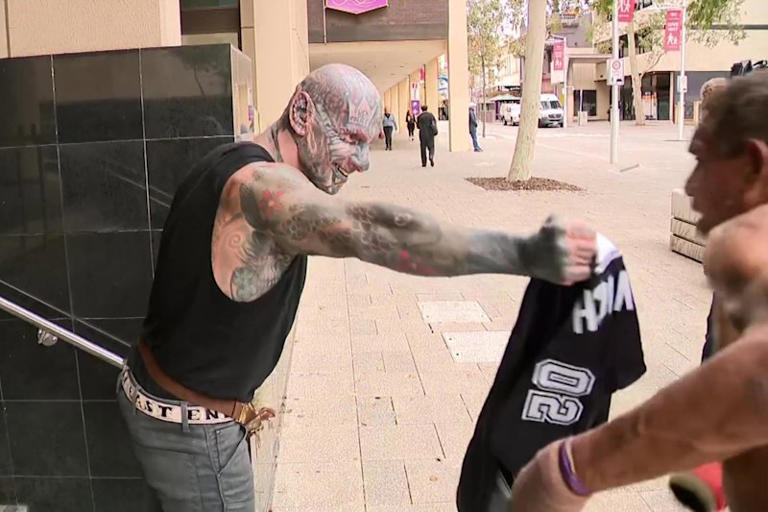 This Perth bikie gave his shirt to a homeless man. Six hours later ...