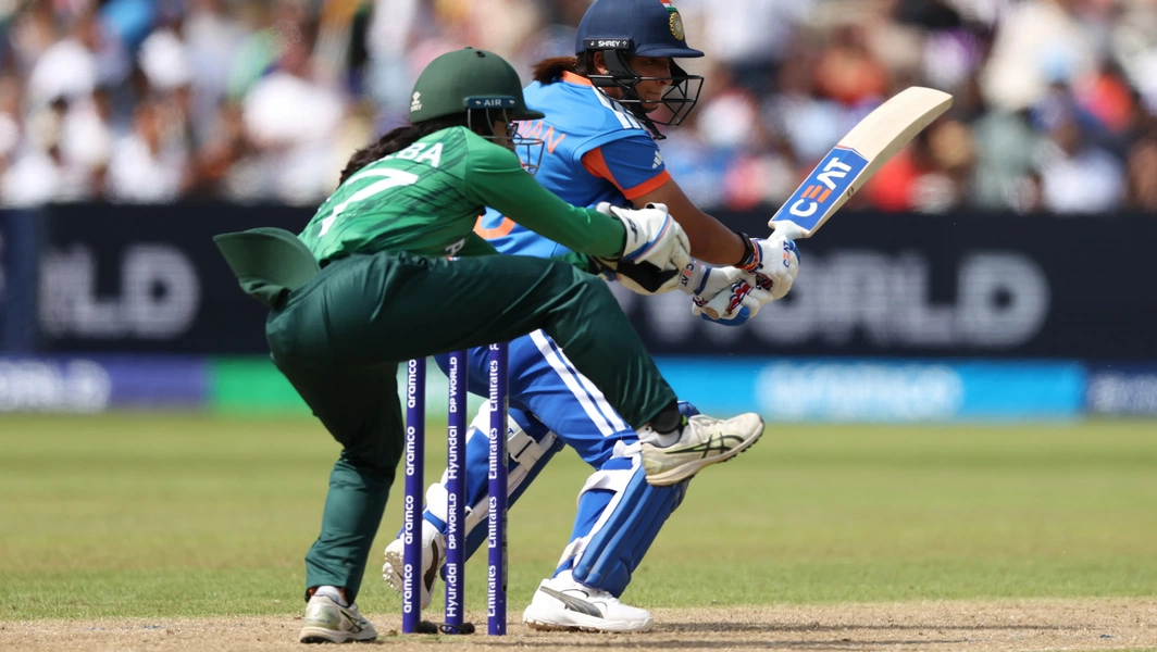 Hussain flags 'uneven playing field' after India's big win