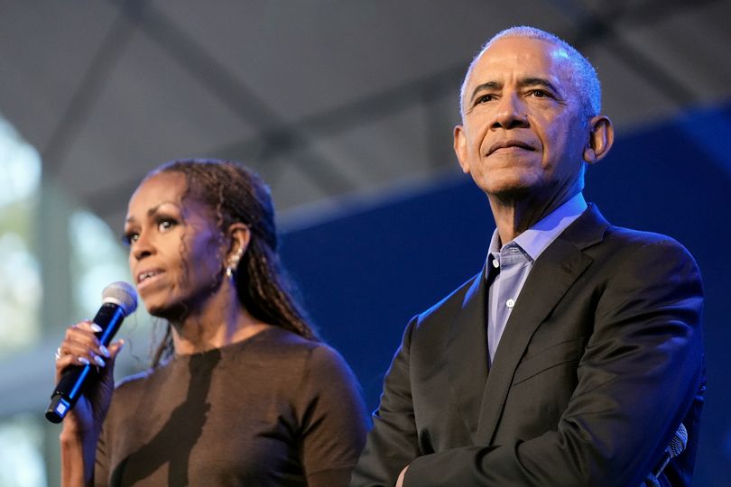Trump faces humiliation as Obama center opening brings out star-studded ...