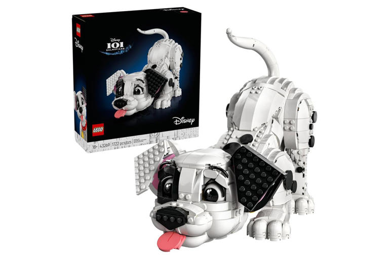 We found collectible LEGO sets from “Harry Potter”, “Star Wars”, Marvel ...