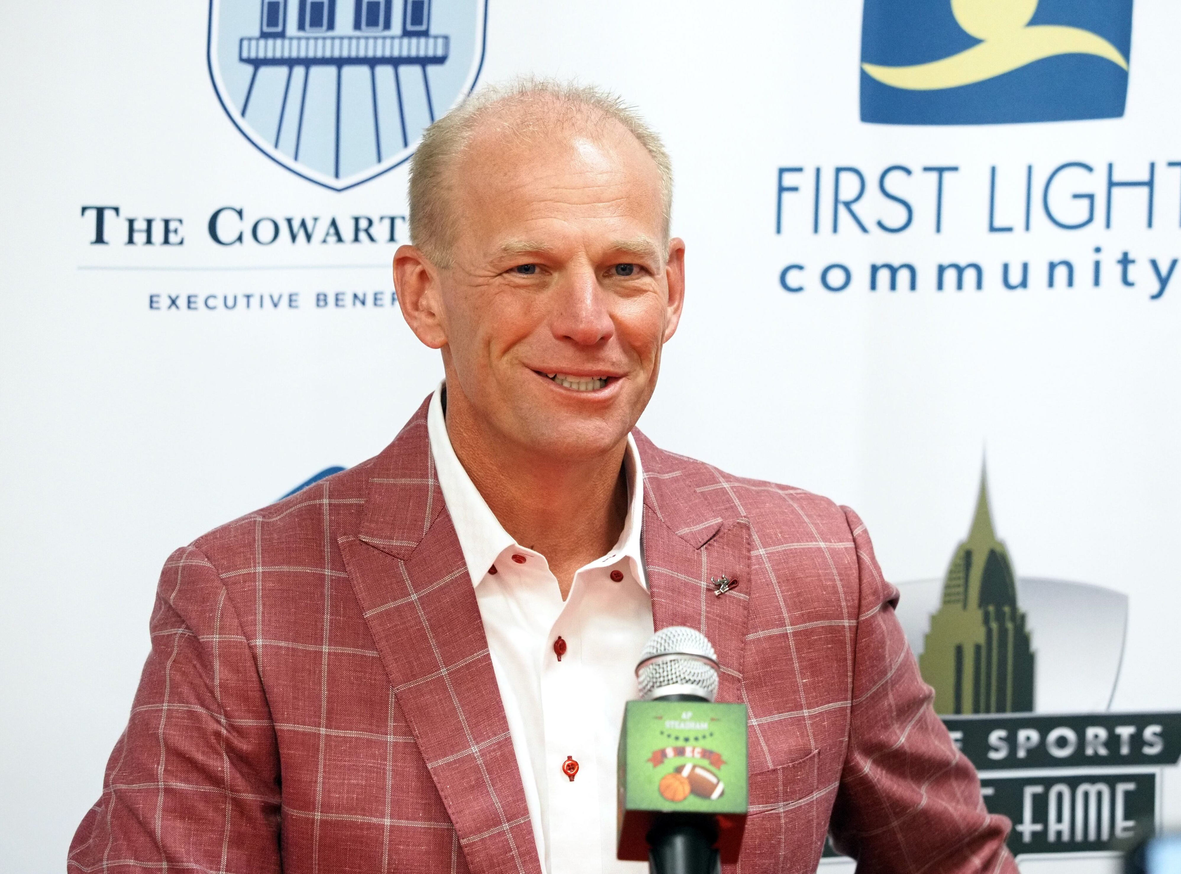 Alex Golesh on first full recruiting cycle at Auburn: 'An interesting ...
