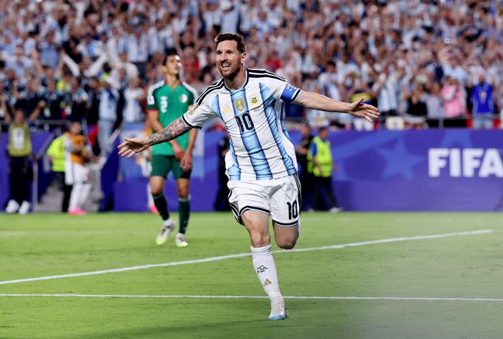 Messi dá espetáculo, iguala Klose como maior artilheiro das Copas e faz ...