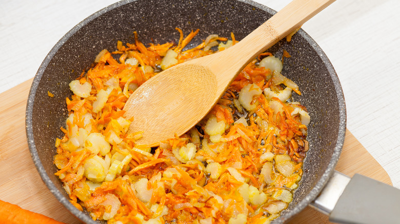 13 unique toppings for gourmet burgers