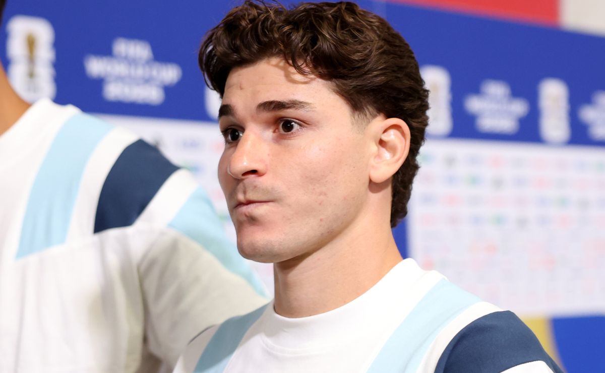 Argentina vs. Algeria: Julian Alvarez benched for World Cup opener as ...