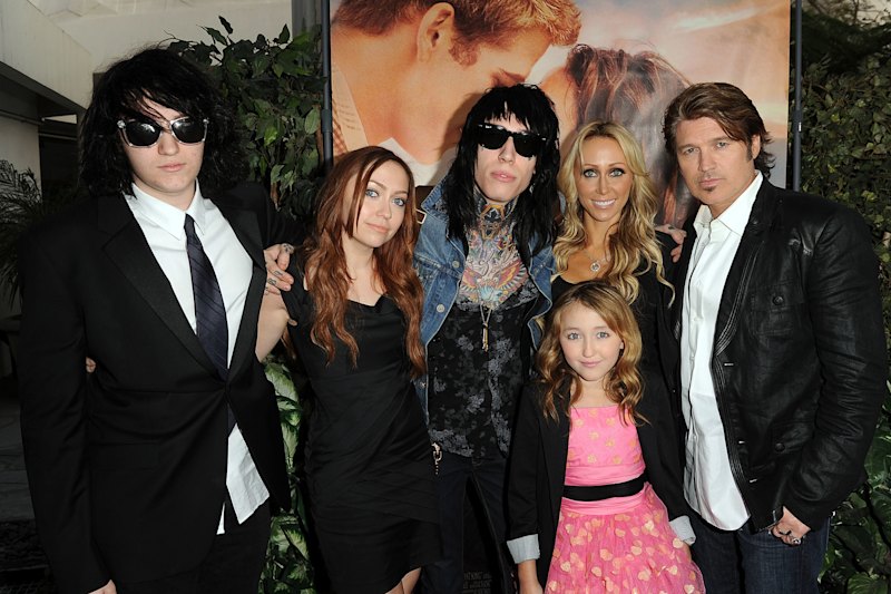 Billy Ray Cyrus shares rare photo with daughter Miley amid rumoured ...