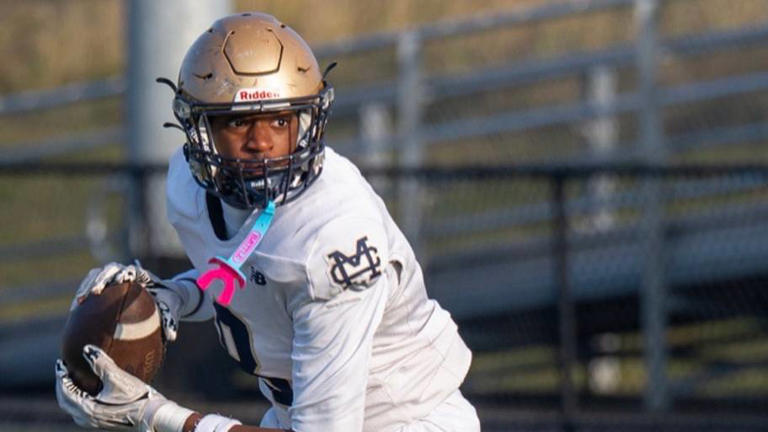 Four-star recruit Jeremiah Figaro brings 31 Division I offers to Dexter ...