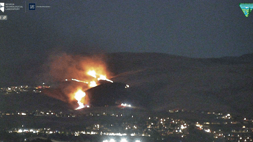 Evacuations lifted, Navato Fire burns 100 acres in Sparks