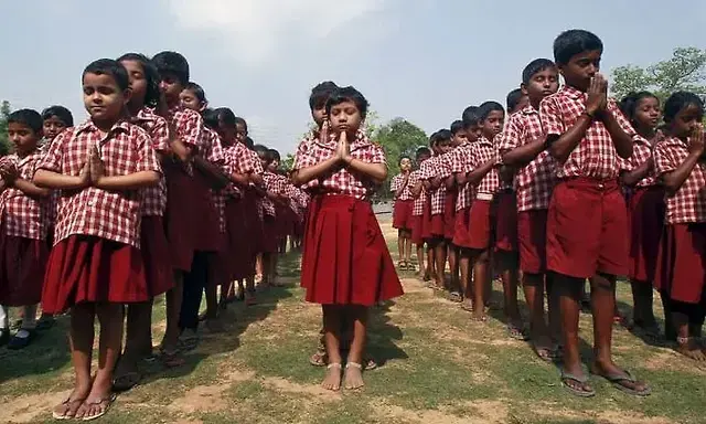 Gayatri mantra, Hindu prayers made mandatory in Chhattisgarh schools ...