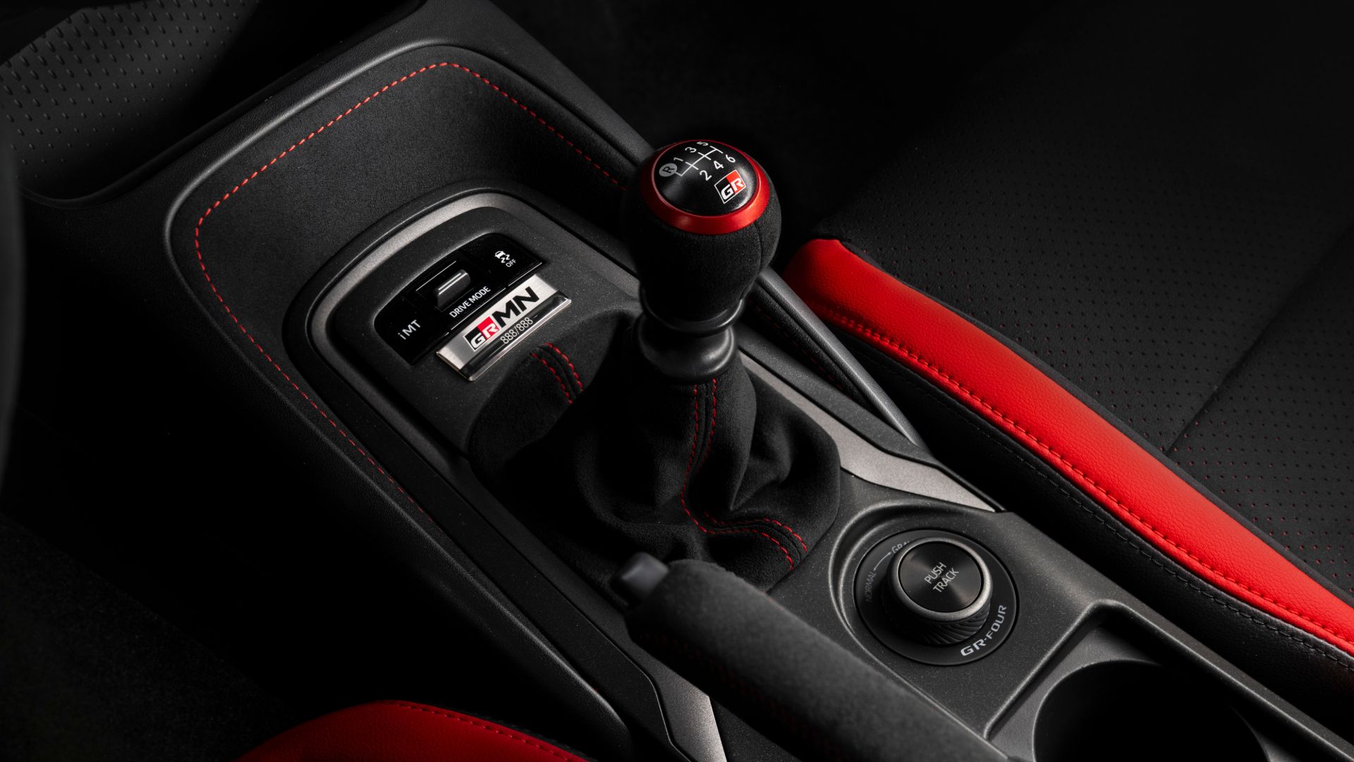 There's only one manual, all-wheel drive hot hatch left in America