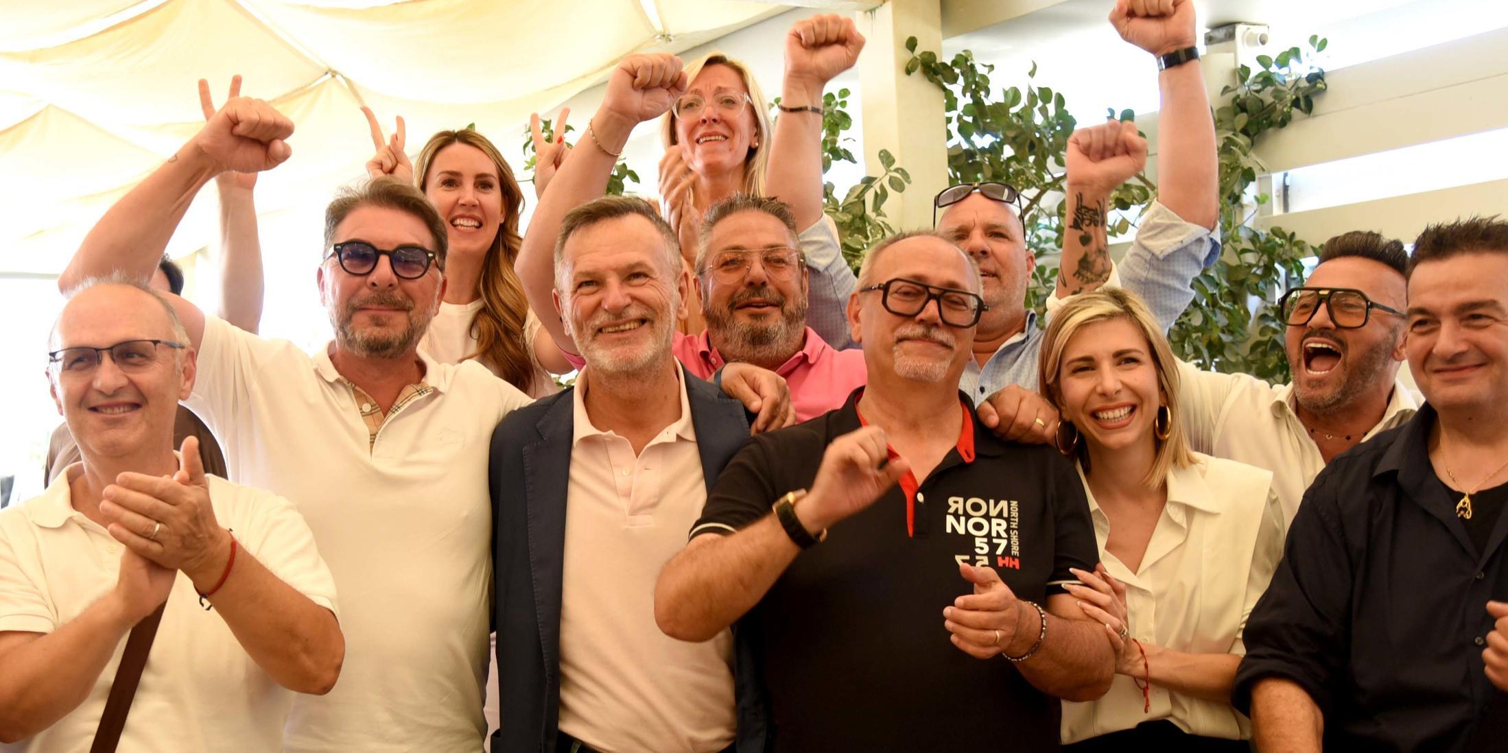 La giunta lampo del sindaco Samuele Bellotti. Tanese è il suo vice ...