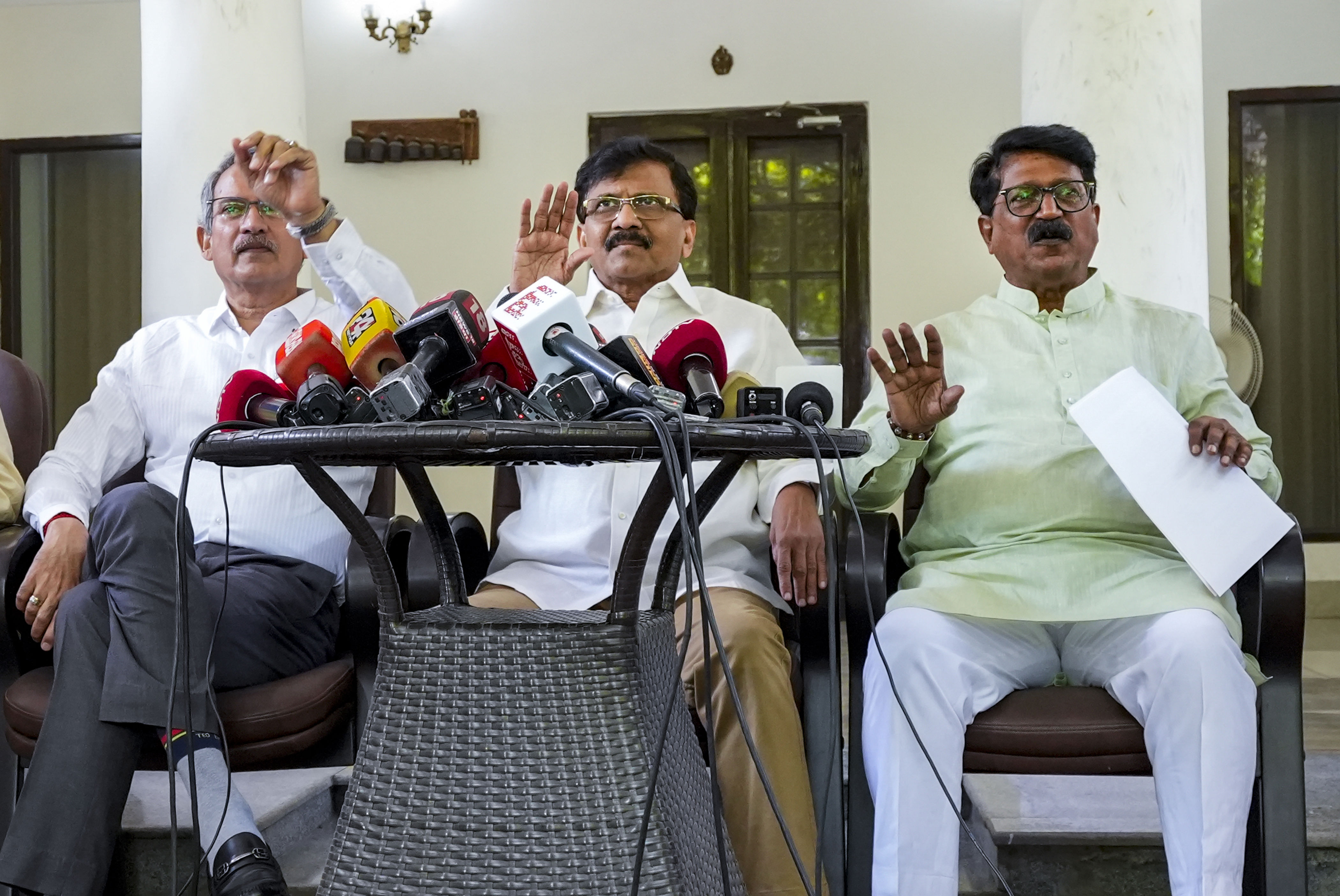 As rebellion buzz swells, Raut alleges bid to lure MPs with Rs 50 cr ...