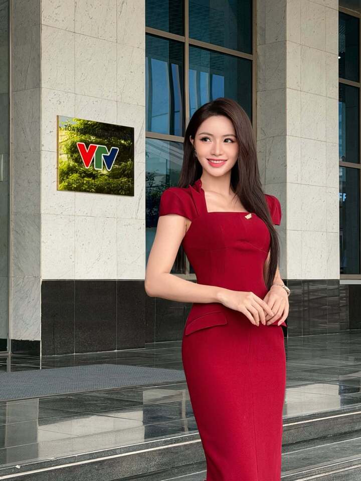 Nhan sắc nữ BTV VTV đang được chú ý tại Miss Grand Vietnam 2026