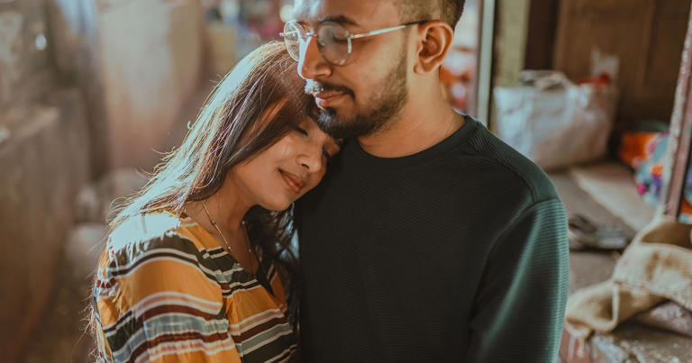 12 subtle things people do when they find you attractive