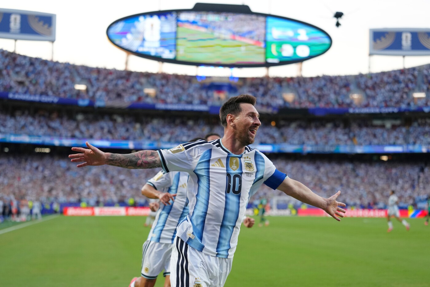 Mondiali 2026, Argentina-Algeria 3-0: storica tripletta di Messi