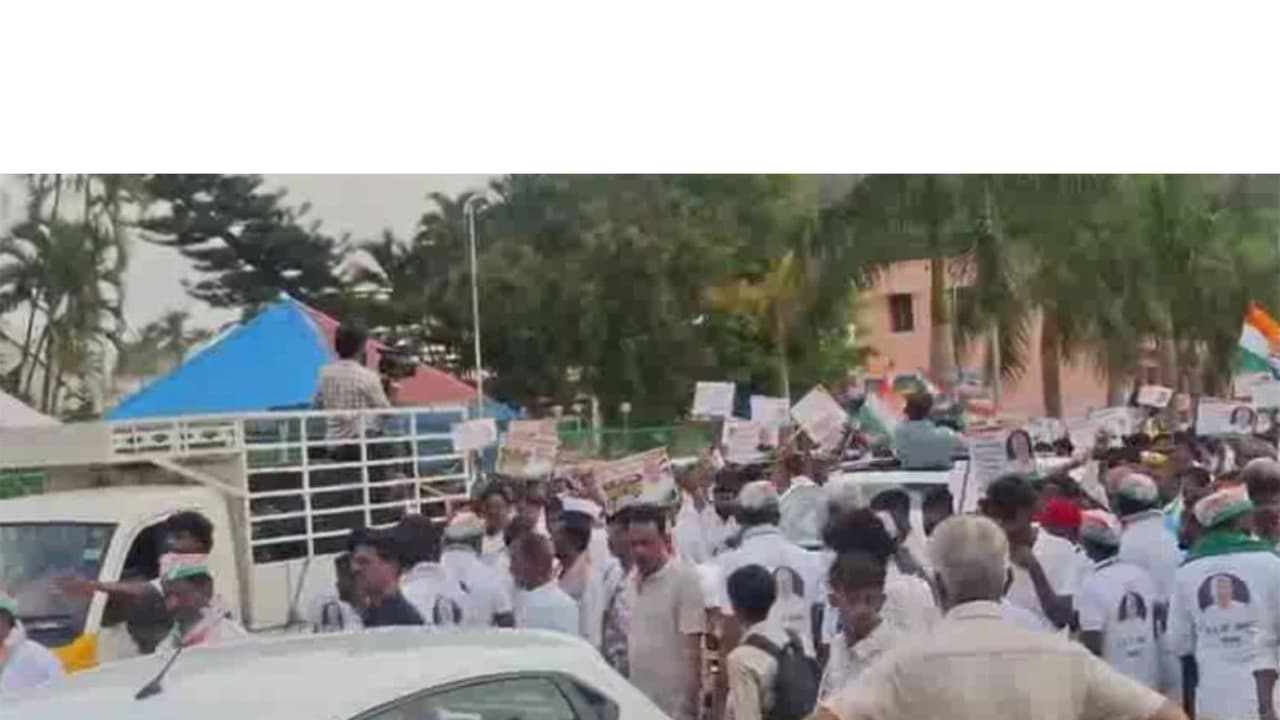 Supporters march for MLA G S Patil's inclusion in Karnataka cabinet