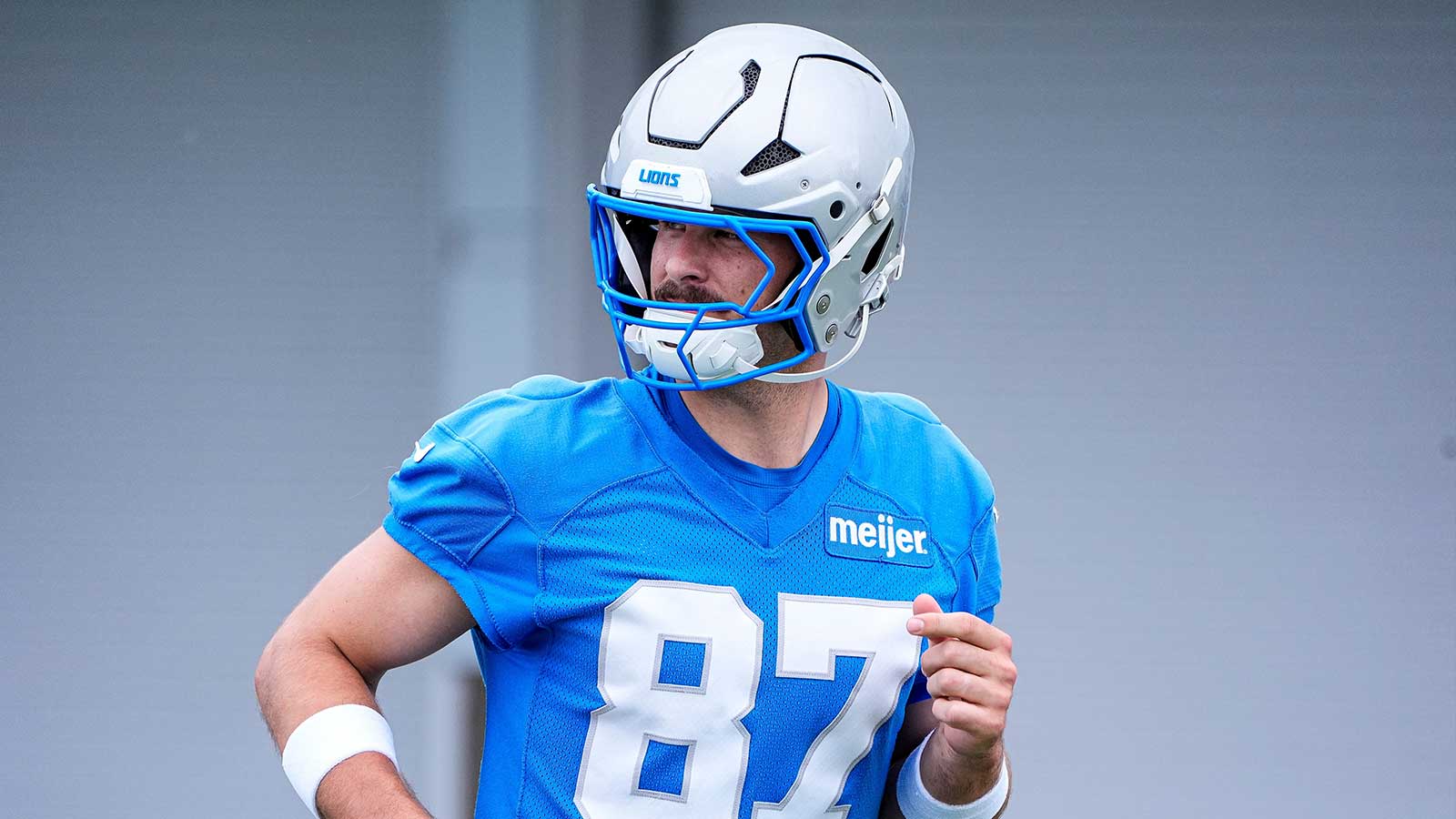 Lions HC Dan Campbell offers encouraging Sam LaPorta injury update
