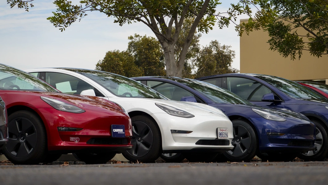Tesla longevity study ranks brand ahead of BMW, Mercedes