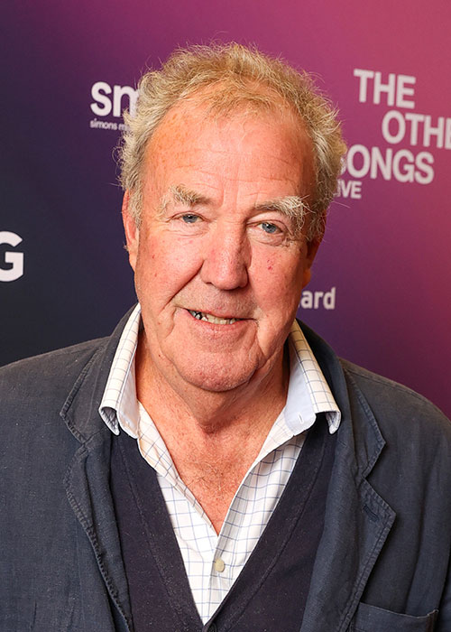 Jeremy Clarkson announces he is fighting 'aggressive cancer'