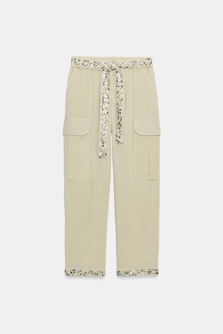 Zara rinde homenaje a la moda de los años 2000 versionando los míticos ...