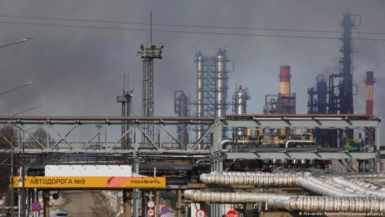 Is Russia heading for a fuel crisis?