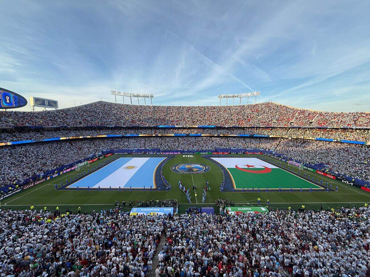 Photos: Relive Argentina's 3-0 victory over Algeria in KC's first World ...