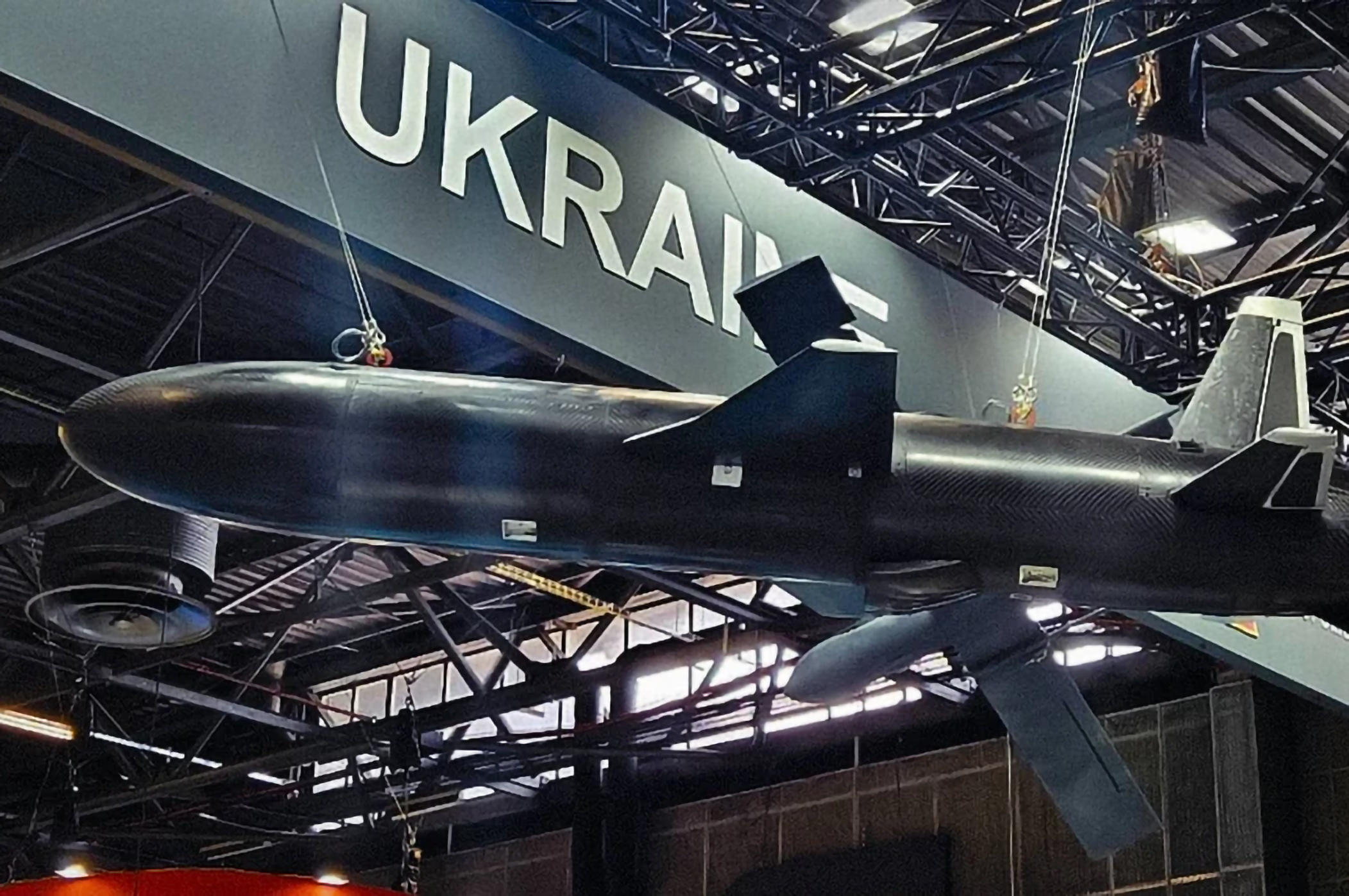 Guerre en Ukraine : UAV-290, le nouveau drone kamikaze ukrainien ...