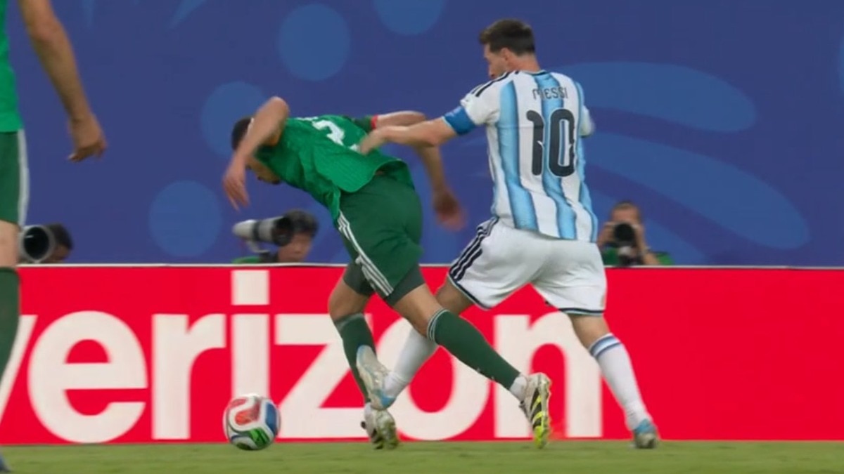 FIFA World Cup 2026: Should Lionel Messi have seen red vs Algeria? Fans ...