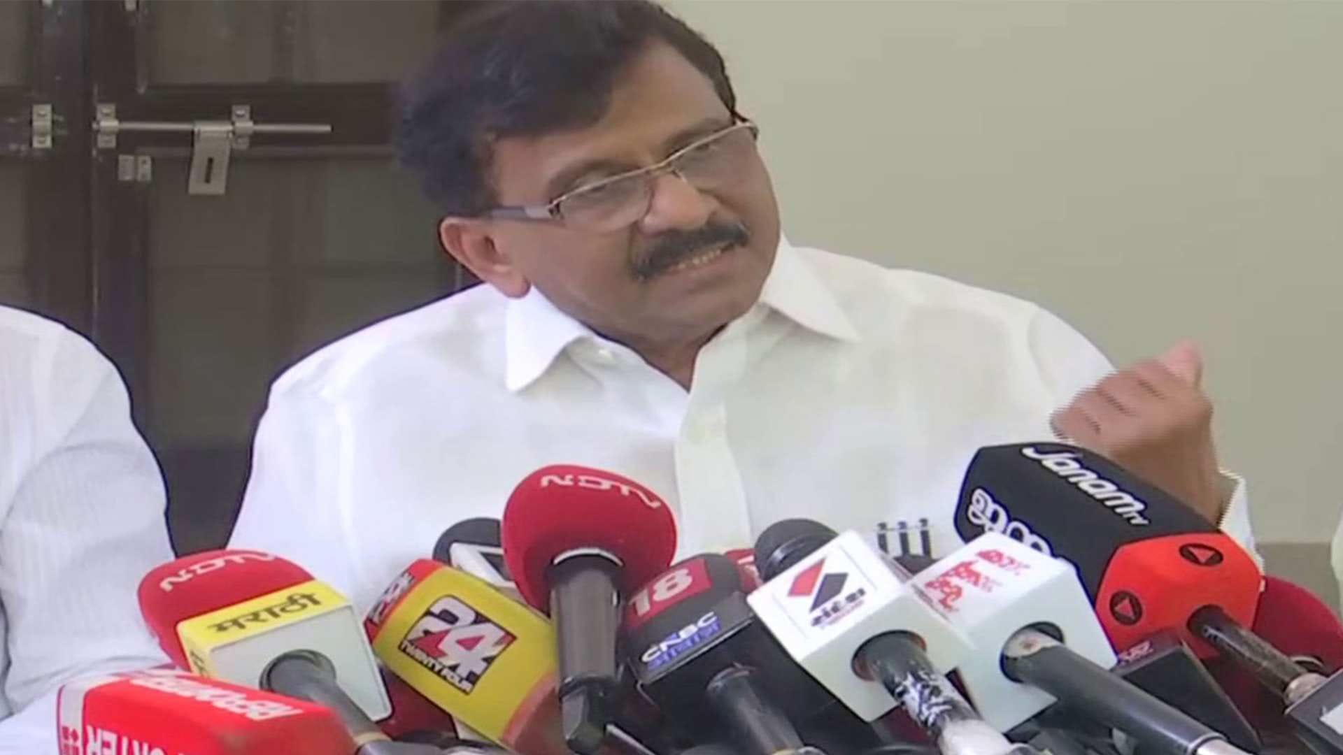 Rebel Sena (UBT) MPs given additional Rs 10 cr, moved to safe location ...