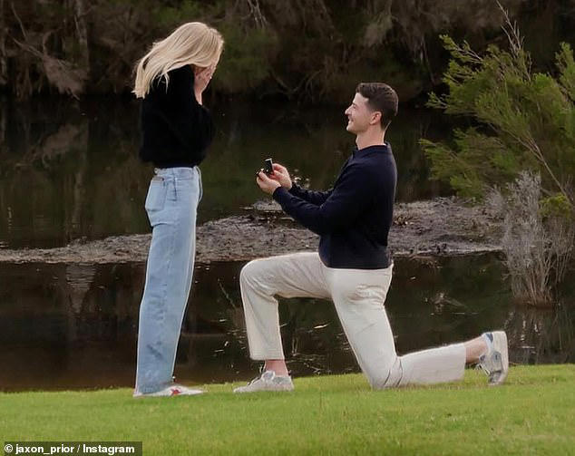 AFL star pops the question to partner after she was sucked into ...